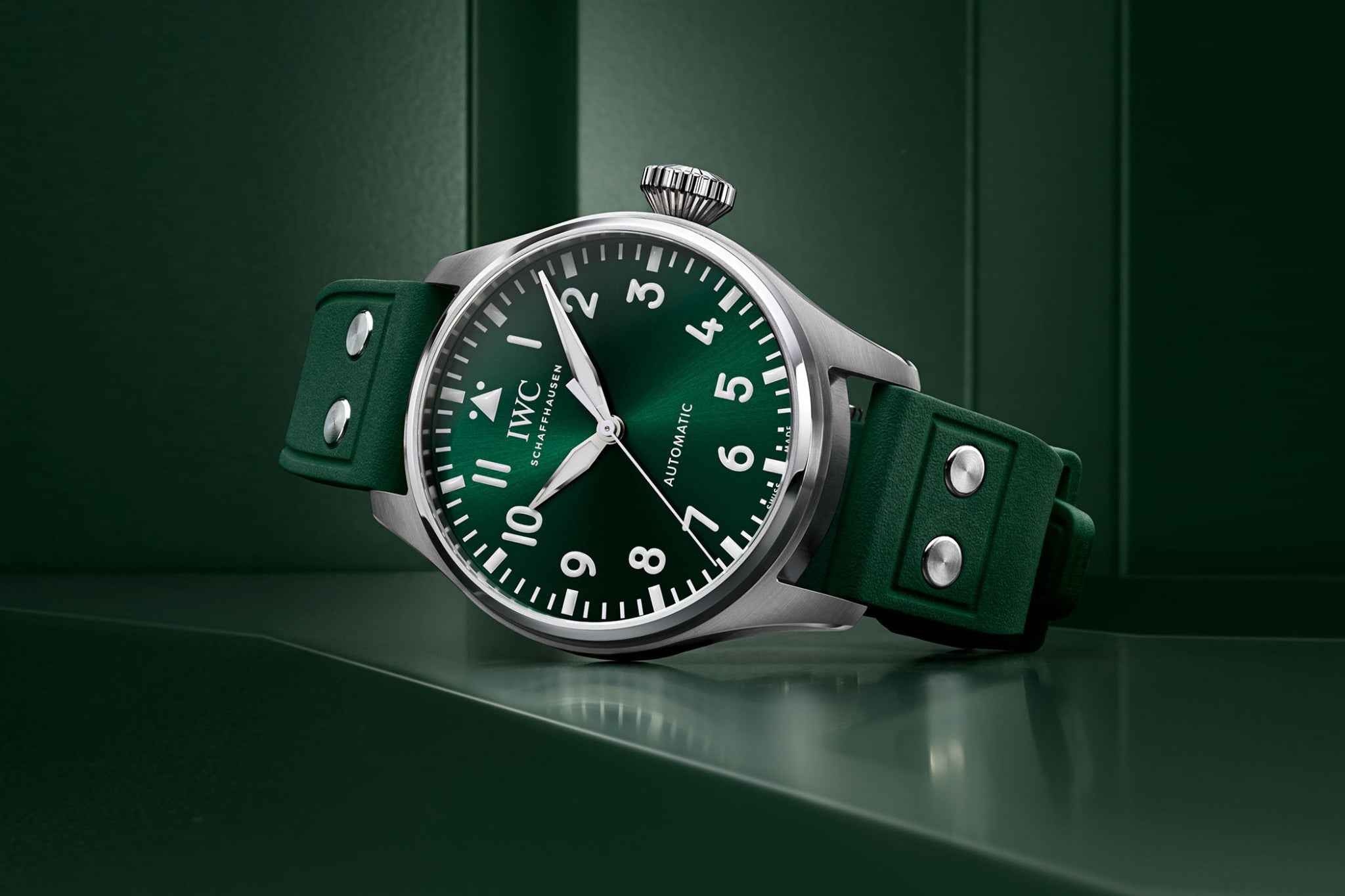 IWC Big Pilot’s Watch 43 Racing Green – Element iN Time NYC